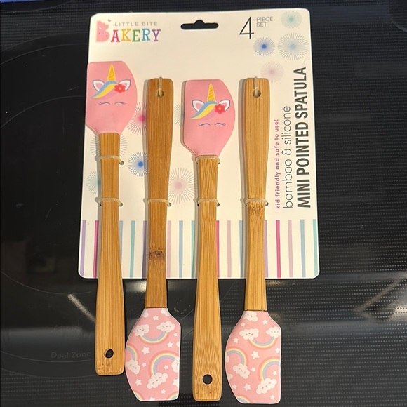 juliejaz | Kitchen | Limited Edition Pink Unicorn Mini Spatula Set For ...